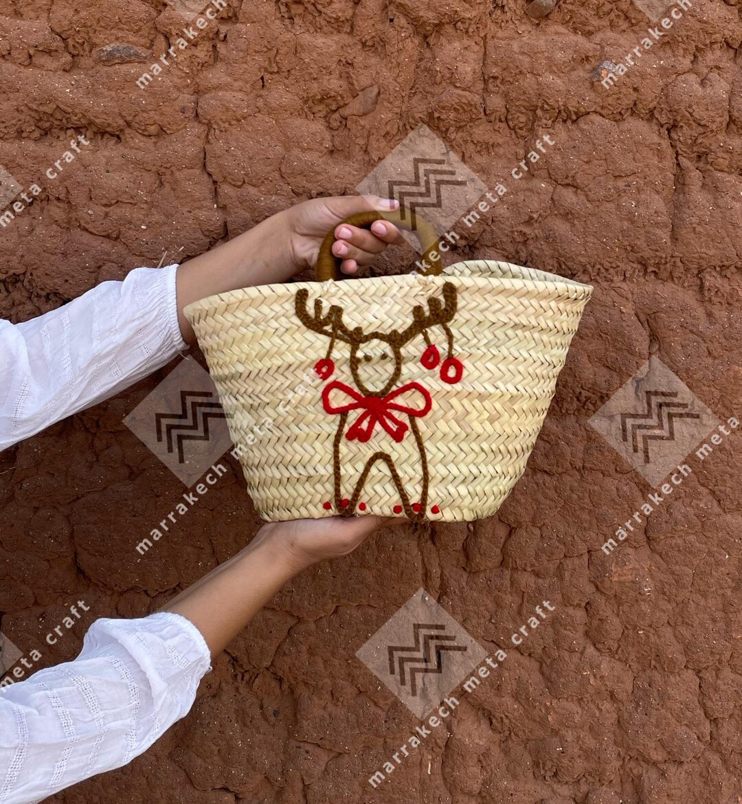 Handmade Moroccan Straw Handbag Christmas Deer Fireplace & Christmas ...