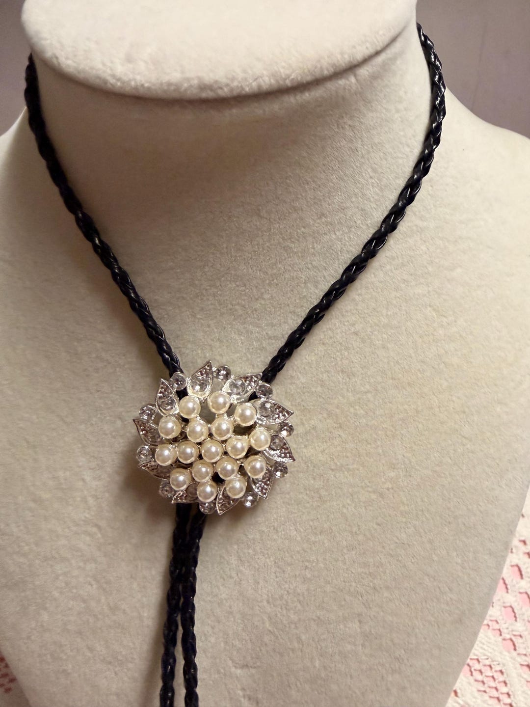 Bolo Tie Made From Vintage Brooch - Etsy
