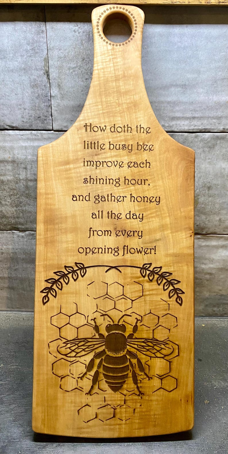 Honey Bee Charcuterie Board: Engraved Maple Cheese Server/cutting Board ...