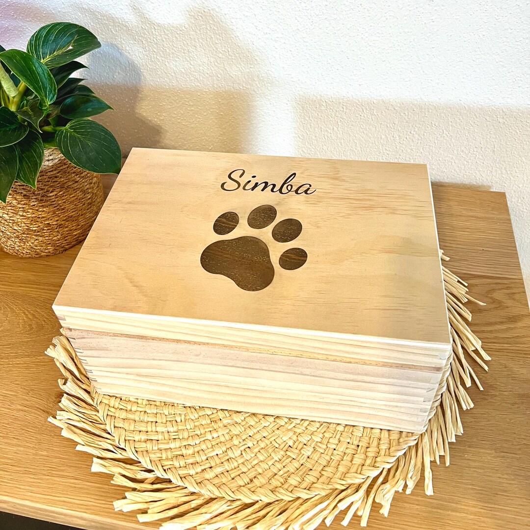 Wooden Pet Memory Box With Handles as a Keepsake for Your Deceased Cat ...