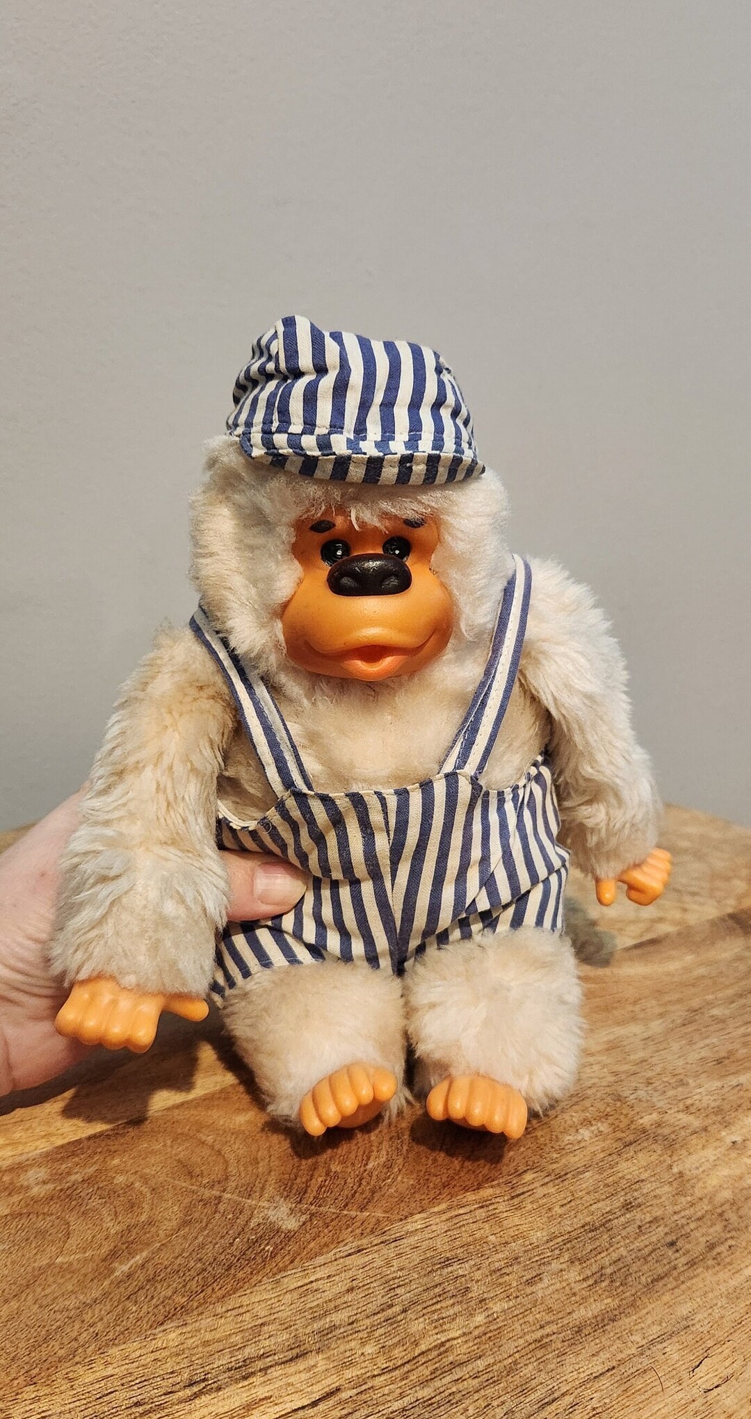 Vtg Russ Gonga Thumb Sucking Gorilla 80s, Creamy White Plush Ape Monkey ...