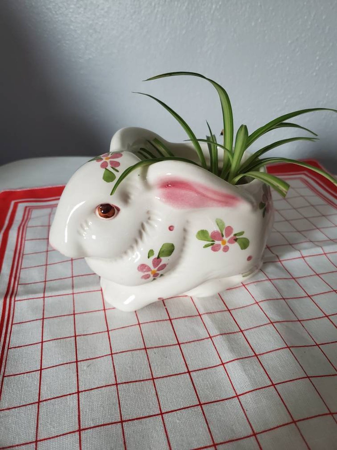 Vtg Bunny Rabbit Ceramic Planter, Hand Painted Avon Made in Brazil ...