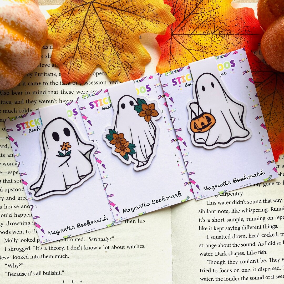 Retro Ghost Magnetic Bookmark, Ghost With Flowers Bookmark, Spooky ...