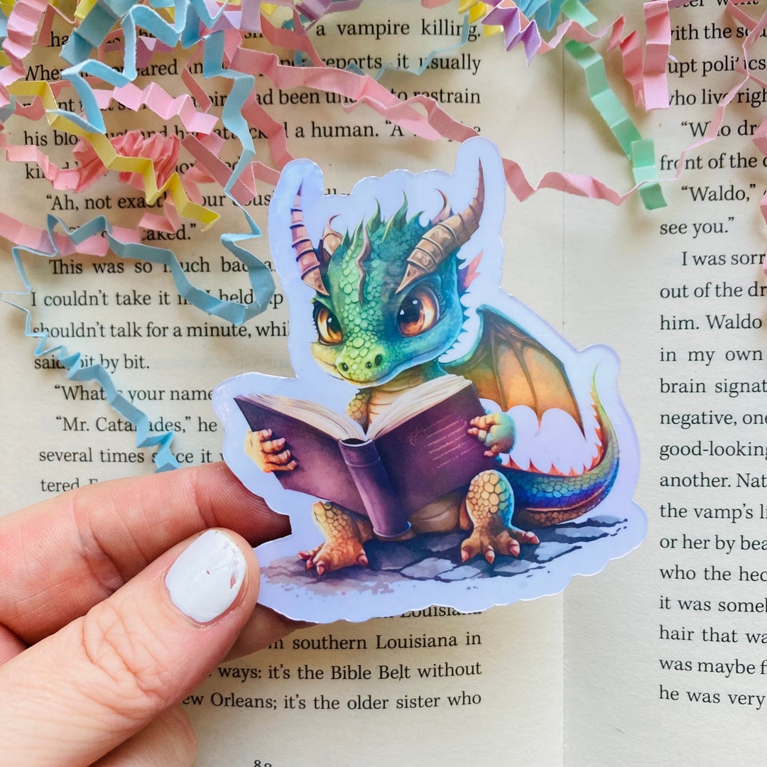 Book Dragon Sticker, Dragon Reading a Book, Romantasy Reader, Fantasy ...