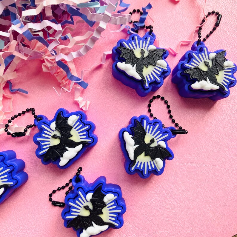 3D Printed Purple Fantasy Dragon Clicker Keychain - Gift for Fantasy ...