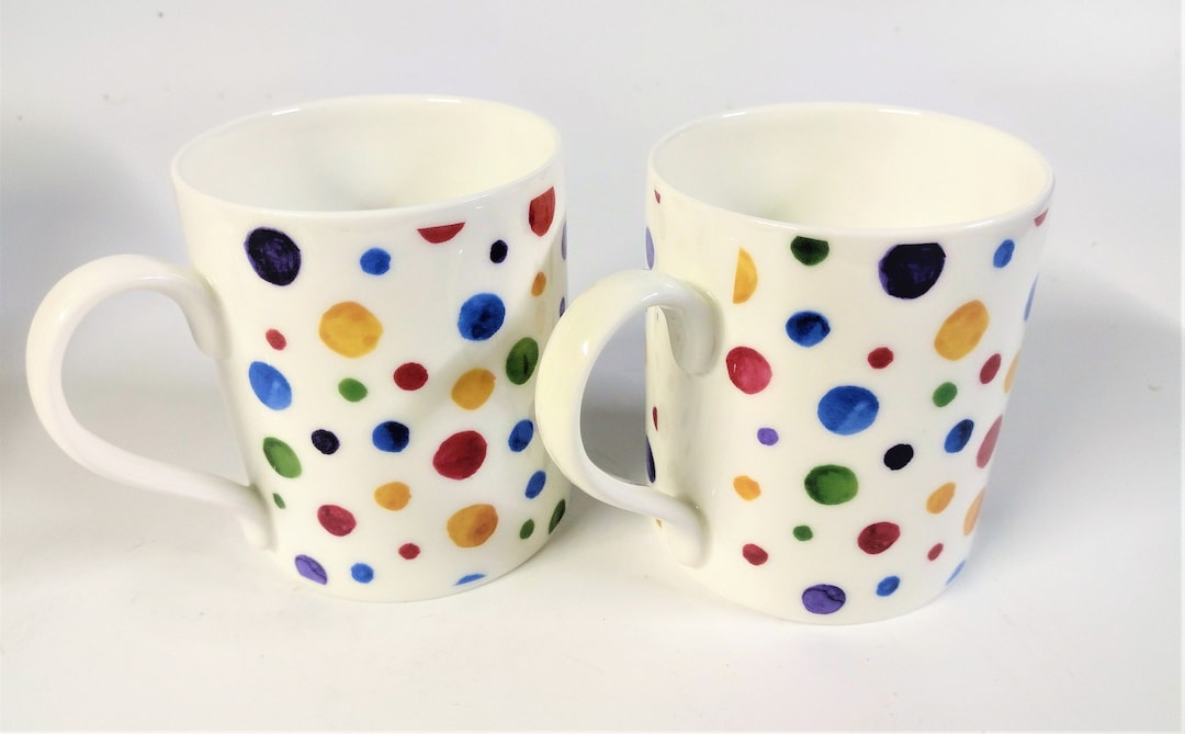 2 Large Bone China Mugs With Poker Dot Decoration (400ml Capacity ...