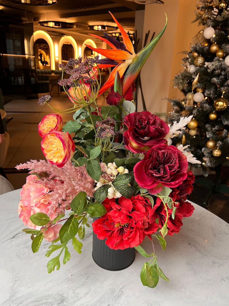 The King | Real Touch Floral Arrangement Centerpiece, Artificial Silk ...