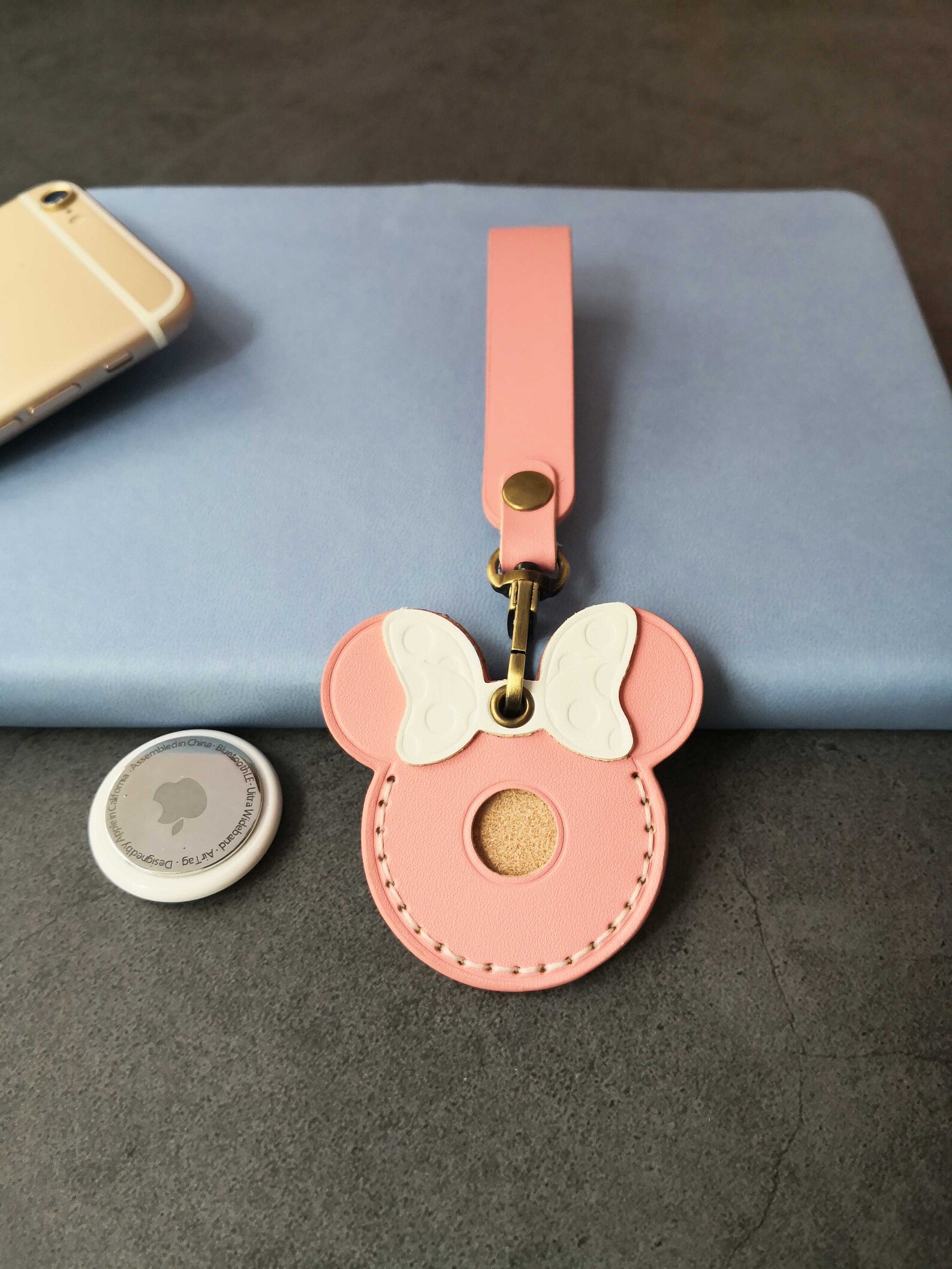 Lovely AirTag Case Mouse Shape AirTag Holder With Name Custom Leather ...