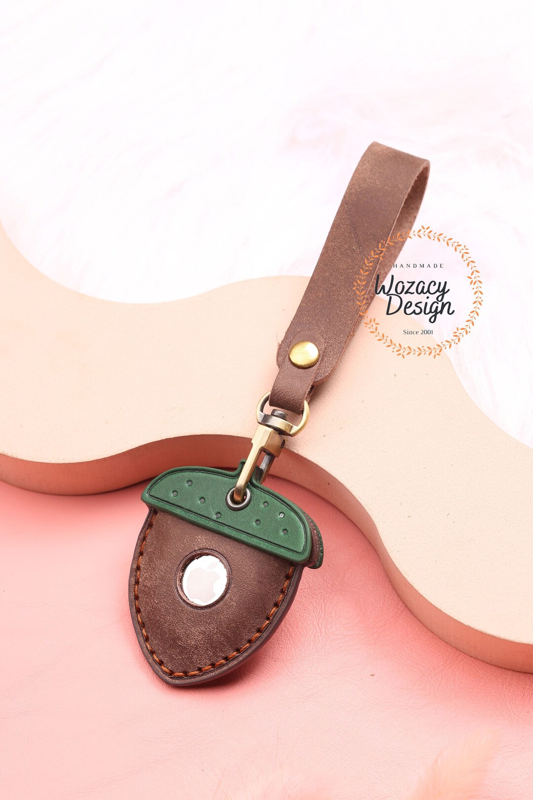 Nut Shaped AirTag Case,unique AirTag Holder, Cute AirTag Keychain in ...