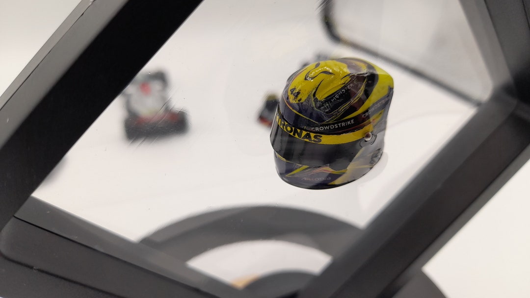 Handmade Formula-uno Helmet Lewis Artwork Gift in a Floating Display 1: ...