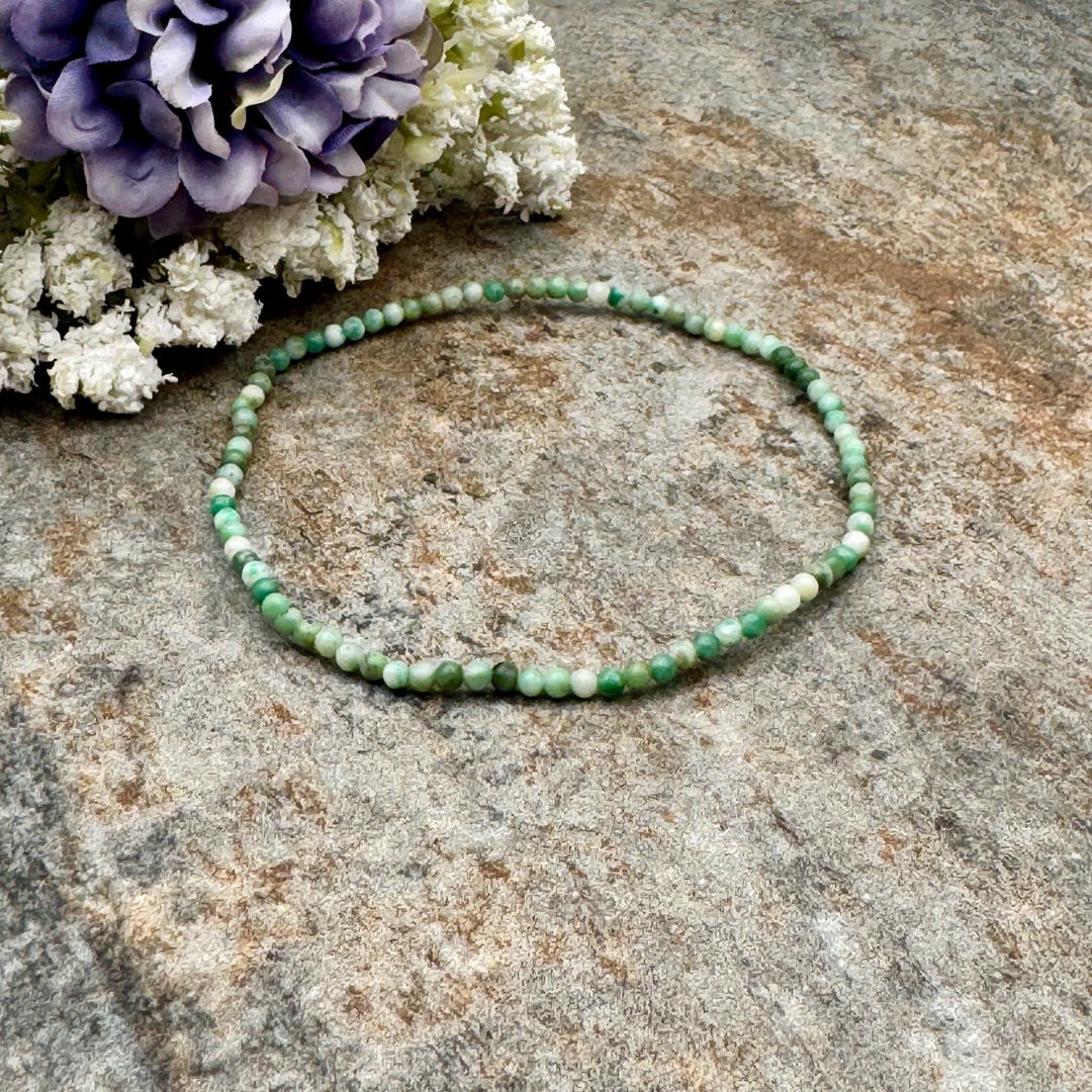 2mm Qinghai Jade Crystal Bead Stretch Bracelet, 7.5”, Green and White ...