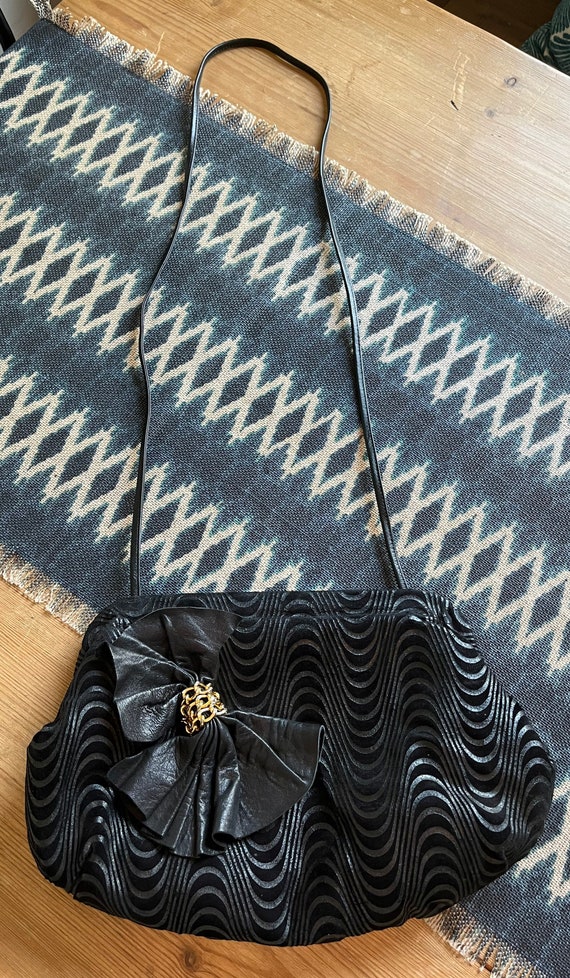 80’s Opulent Containers black leather shoulder bag pu… - Gem