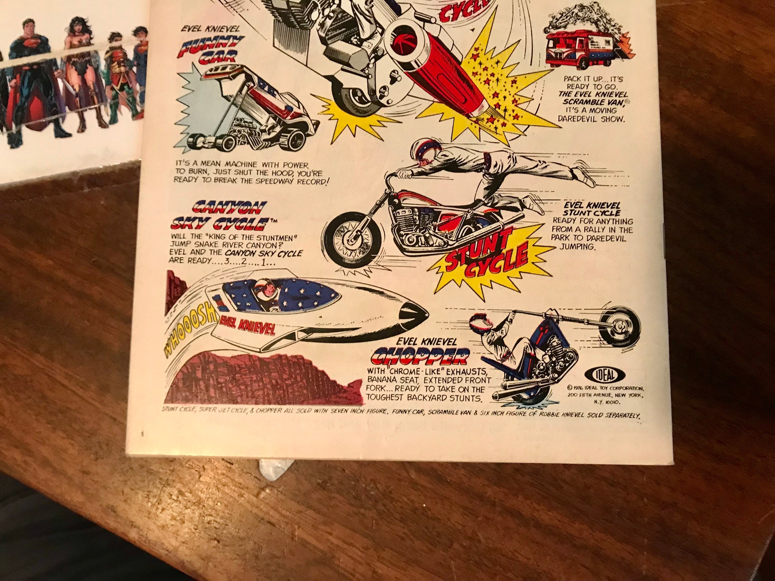 Marvel Spotlight 32 on the Spider-woman 1st Appearance of Spider-woman ...