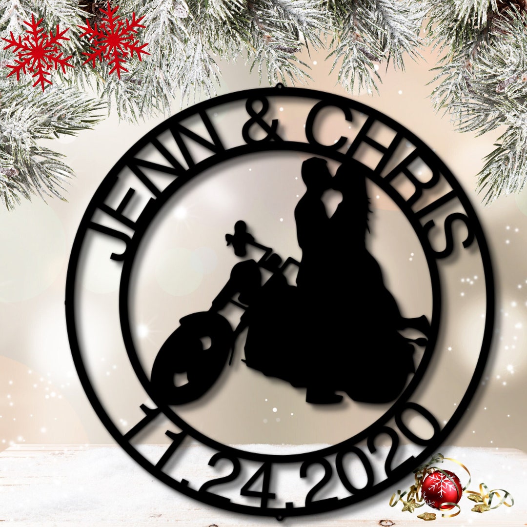 Motorcycle Couple Embrace Round Steel Sign With Couple Name and Date - Etsy