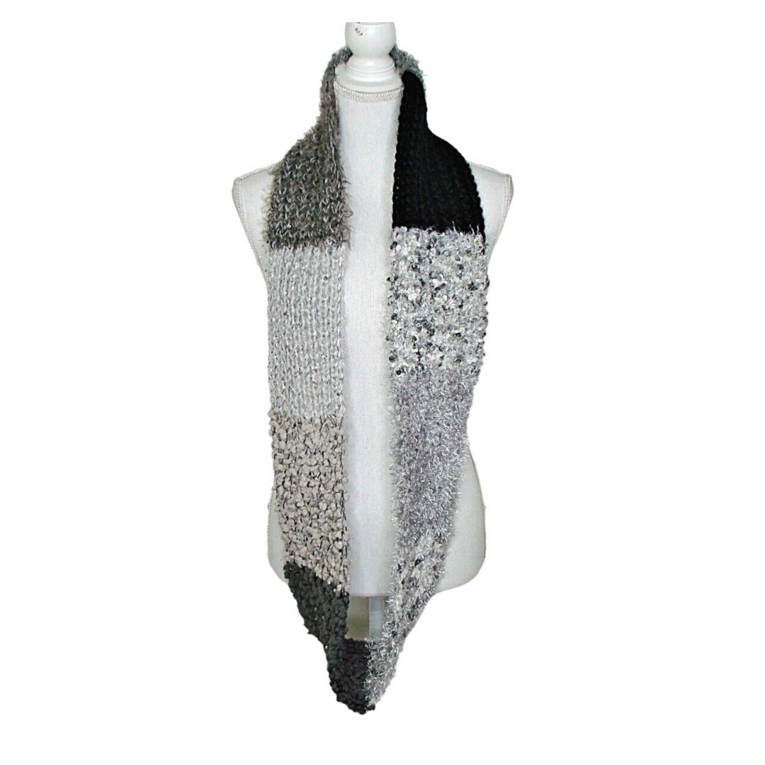 Snoozies Gray Colorblock Soft Crochet Pattern Infinity Large Long ...