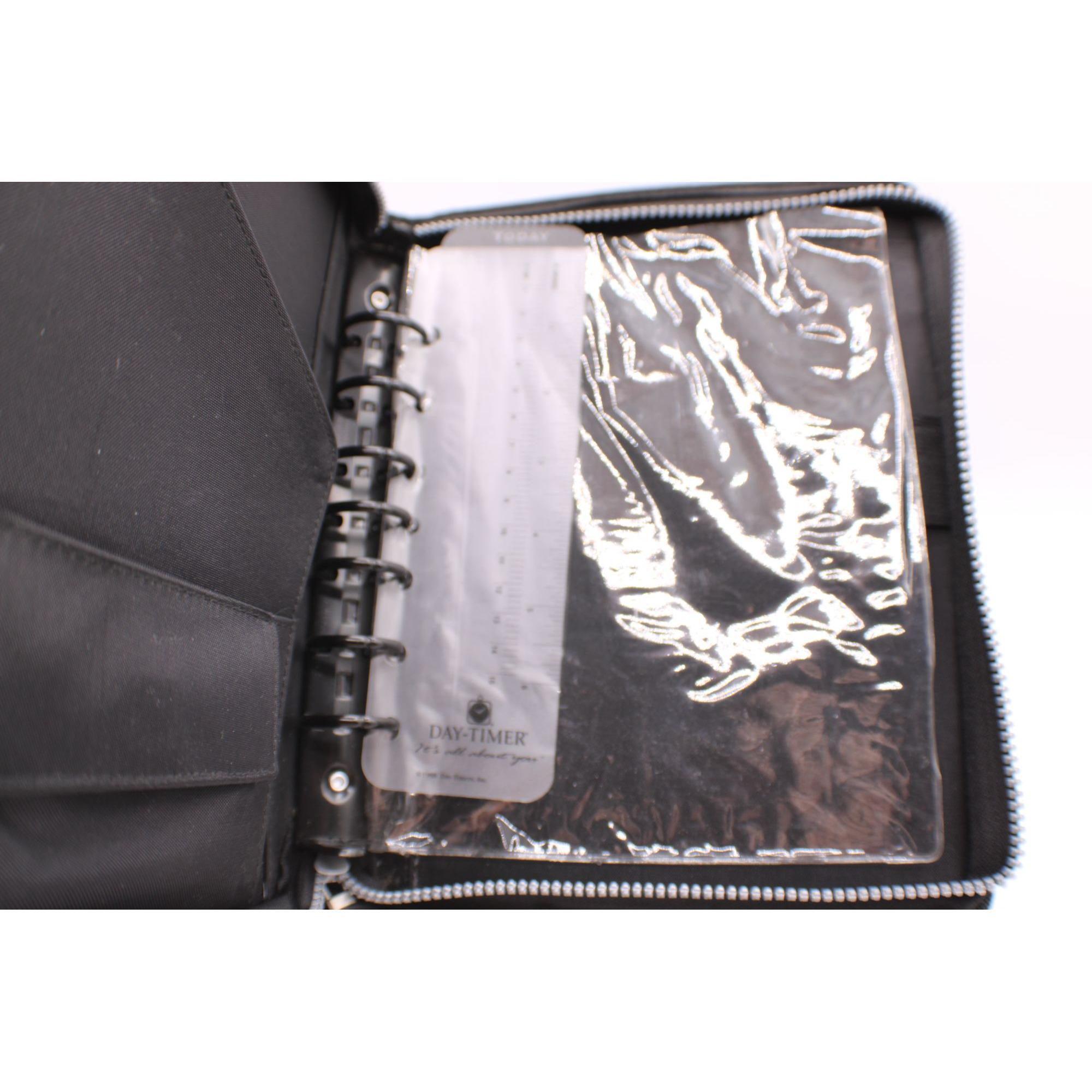 Day-timer Blue Zip-up Ring Binder Planner Organizer With Pockets Ruler ...