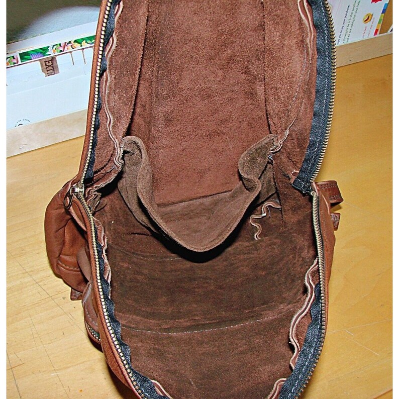 Eureka Brown Leather Backpack Front Inner Pockets Zip Closure ...