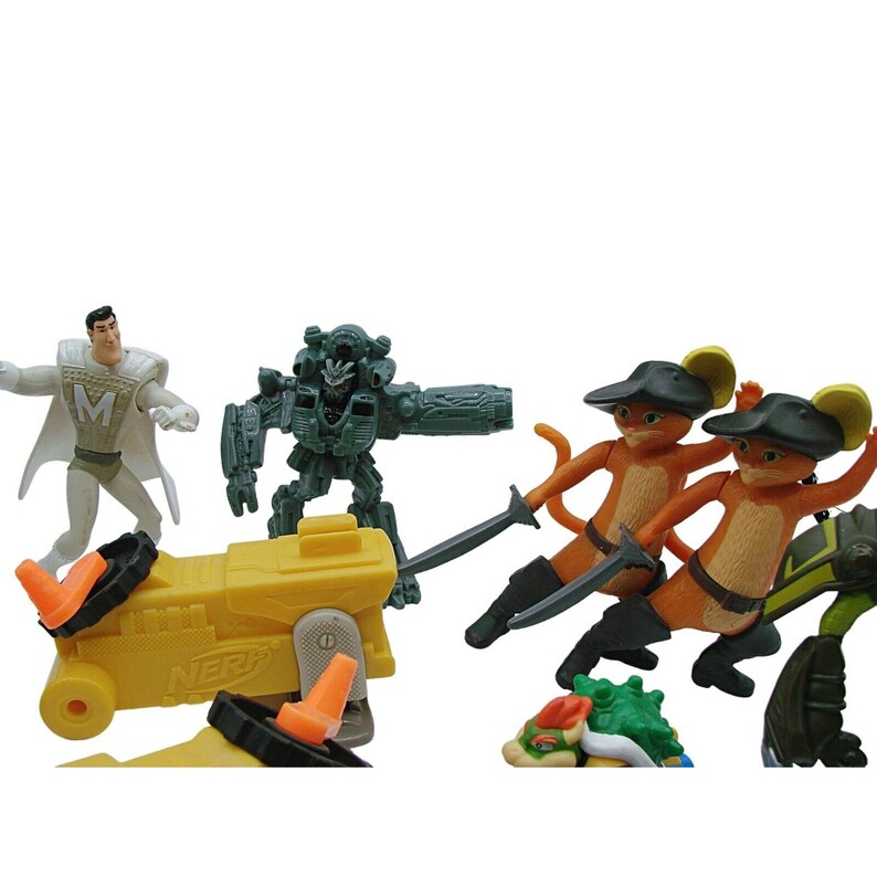 Lot Assorted Small Toys Kid Collectible Happy Meal Mario Kart Dinosaurs ...