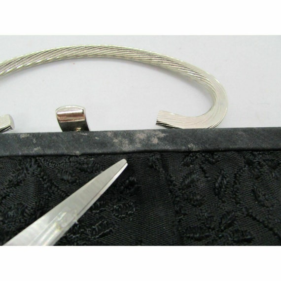 Vintage Embroidered Floral Snap Closure Handbag Purse… - Gem