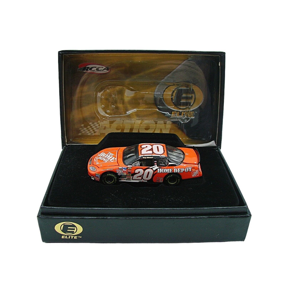 2004 Tony Stewart NASCAR Collectible Die Cast Car Elite 20 Home Depot ...