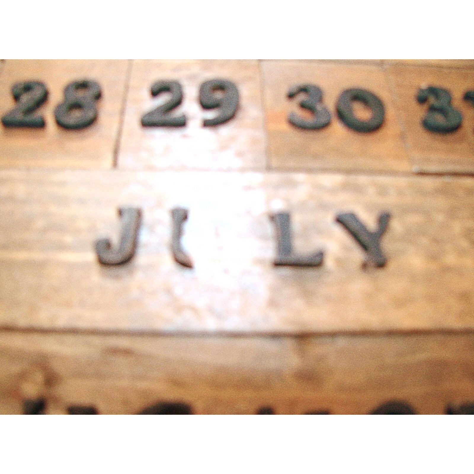 Vintage Farmhouse Country Theme Wooden Perpetual Calendar Complete Set ...