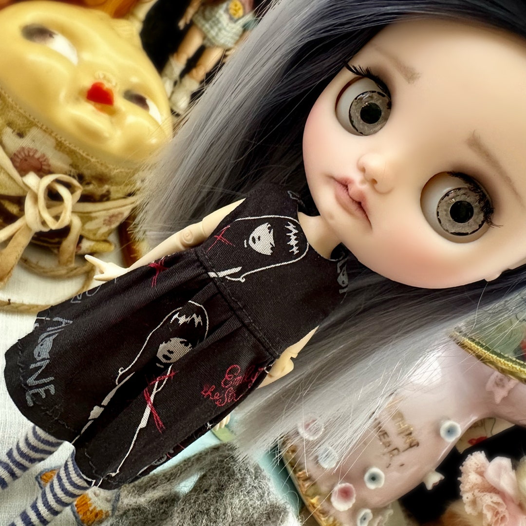 OOAK sad Emily Custom Middie Blythe Doll Emily the Strange Dress - Etsy