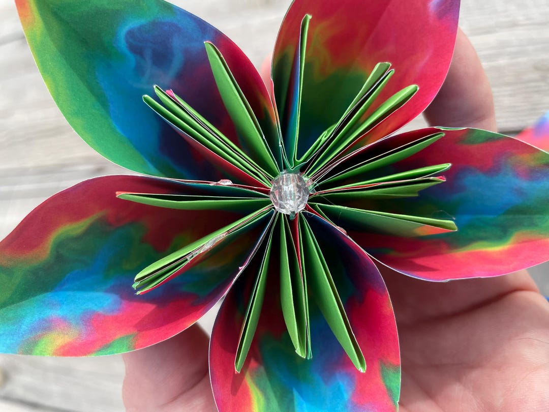 Rainbow Patterns Origami Flowers - Rainbow Tie Dye Swirl Pattern ...
