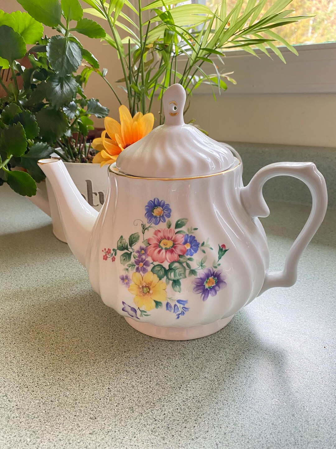 Royal Oak Teapot, Collectible Teapot, Floral Teapot, Fine Porcelain ...