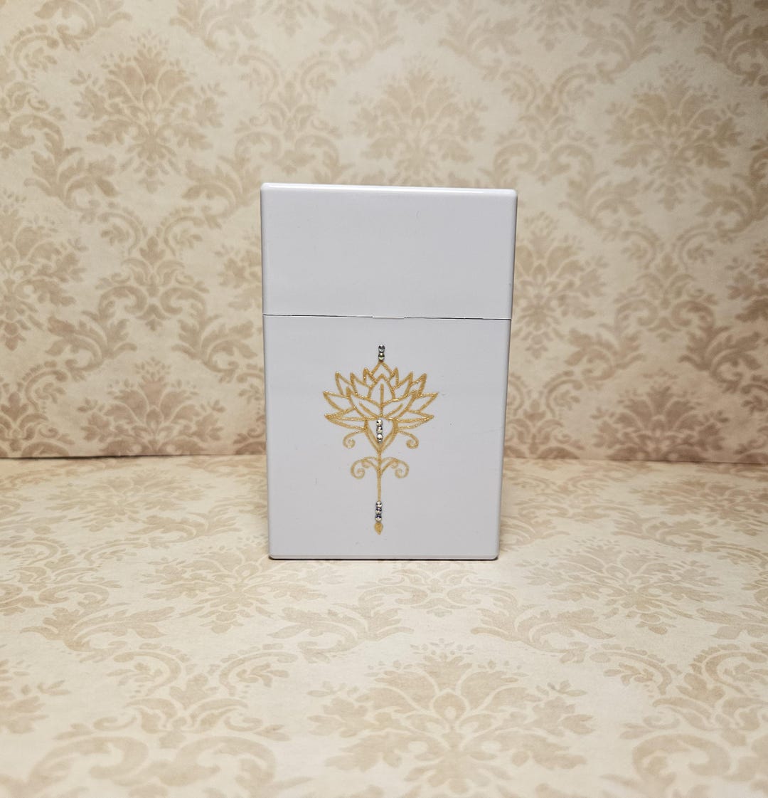 Noble Glitter Cigarette Box – Hand-painted With Gold Accents - Etsy