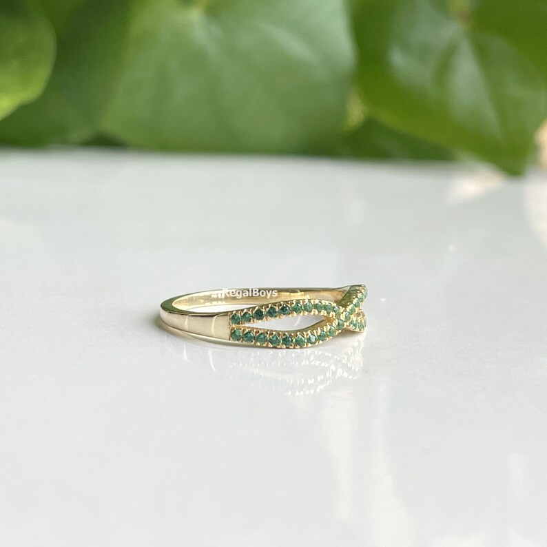 Emerald Infinity Ring, 14K Gold Finihs Infinity Wedding Band, Emerald ...