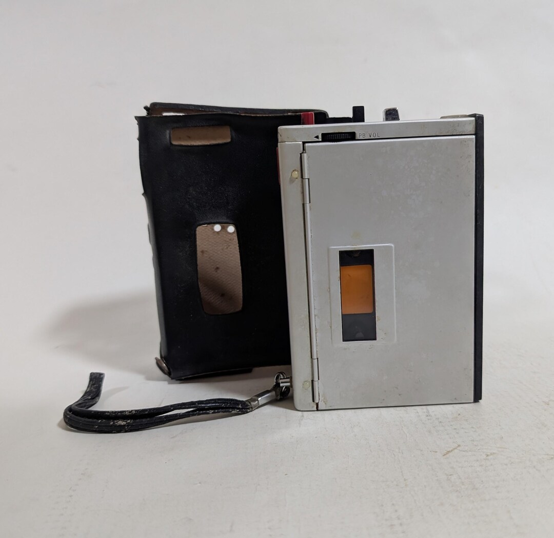 Vintage Sony TC 50 Cassette Recorder Walkman Japan - Etsy
