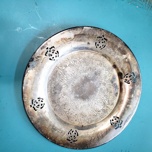 Benedict Plate - Etsy