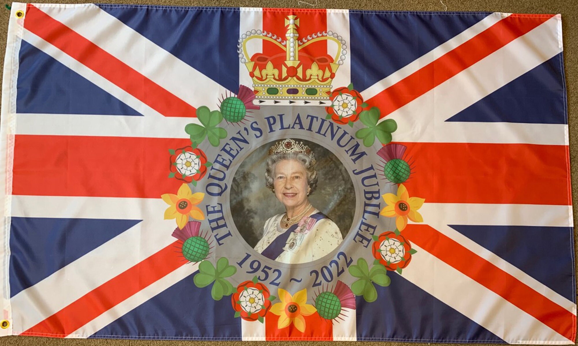 Queens Platinum Jubilee Flag, 5x3ft, 2022 Souvenir - Etsy UK