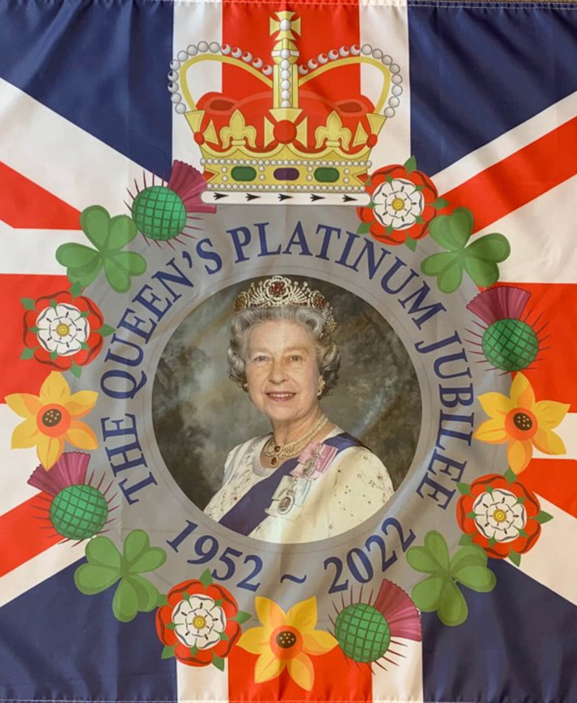 Queens Platinum Jubilee Flag, 5x3ft, 2022 Souvenir - Etsy UK
