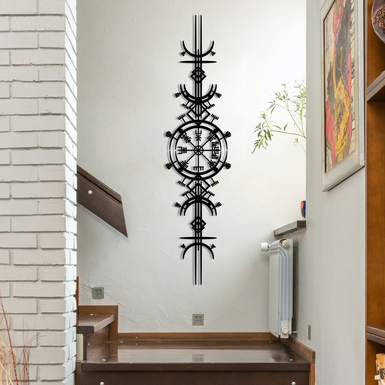 Viking Vegvisir Wall Decor / Wayfinders Metal Wall Art / Rune Circle ...