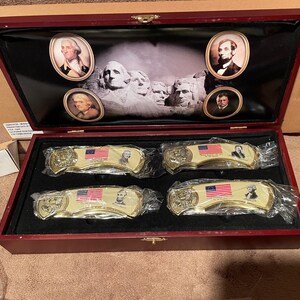 Patriotic Mount Rushmore Presidential 4 Piece Folding Knife Set, USA ...