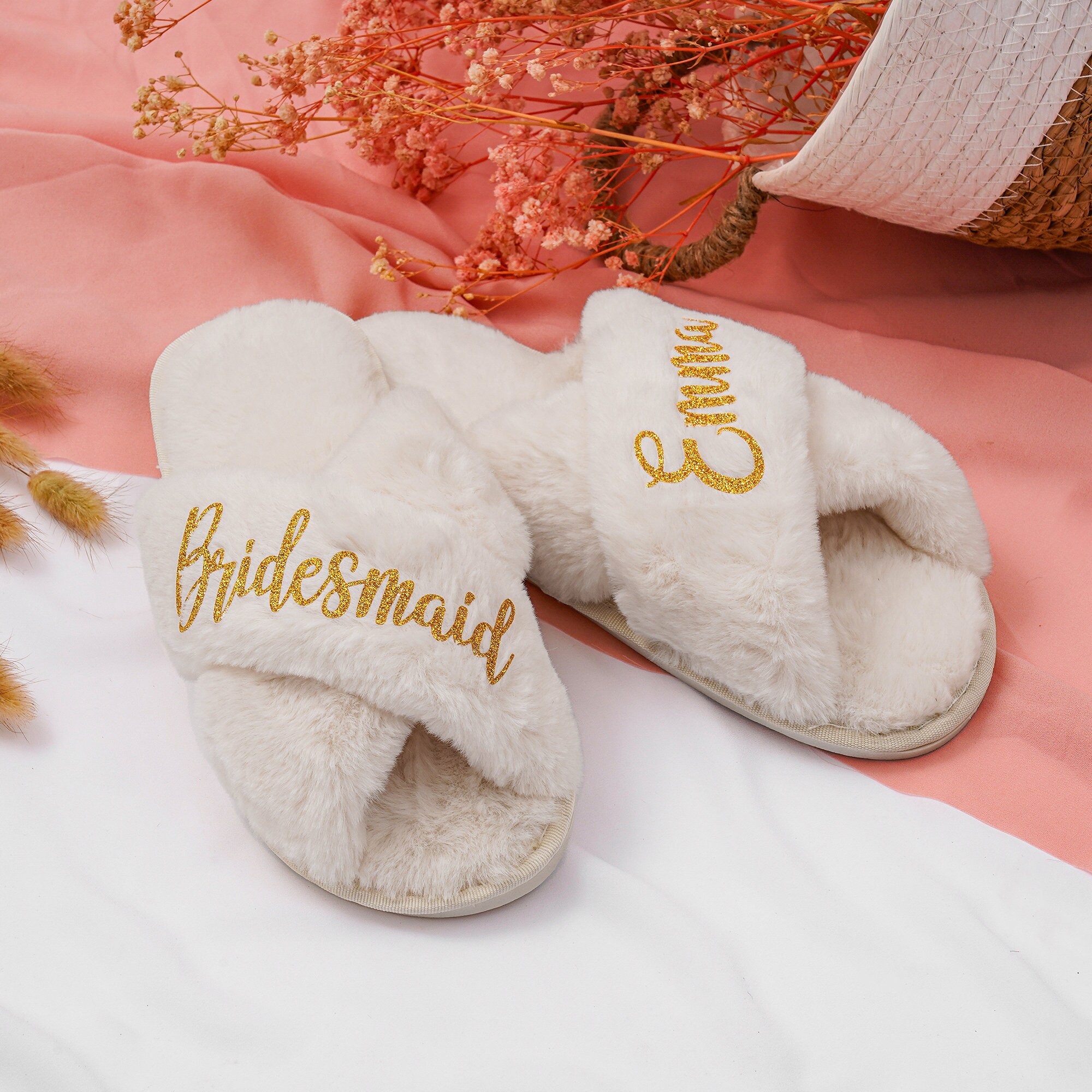 Custom Bride Slippers, Bridal Shower Gift,fluffy Bride Bridesmaid ...