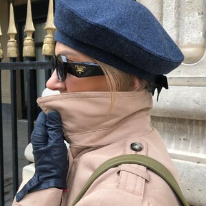 FRENCH BOW BERET Nuit, Fashionable Beret, Pure Wool Beret, Dark Blue ...