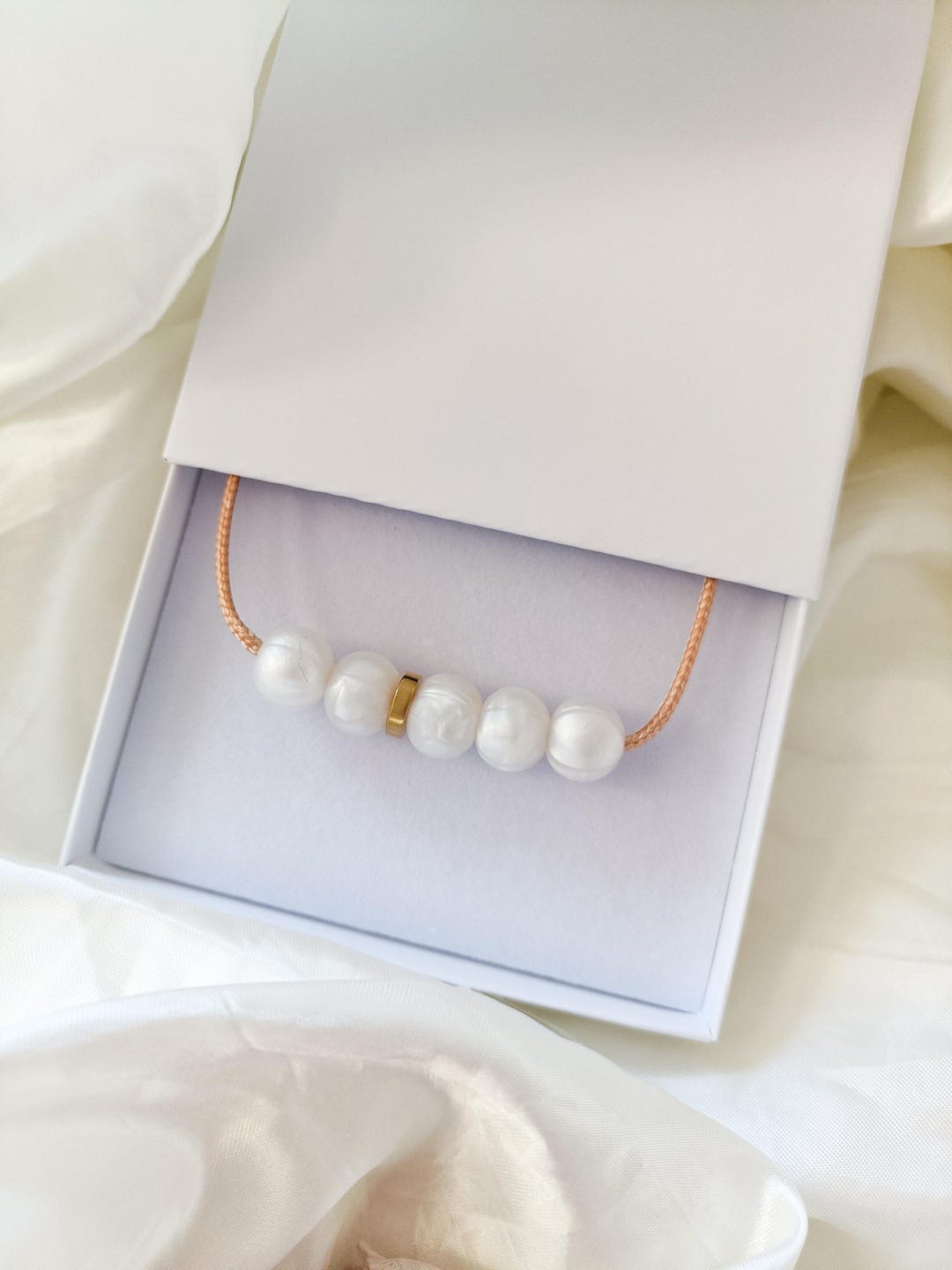 Bar Nursing Necklace for Breastfeeding Mum With Gold and Silicone Pearl ...