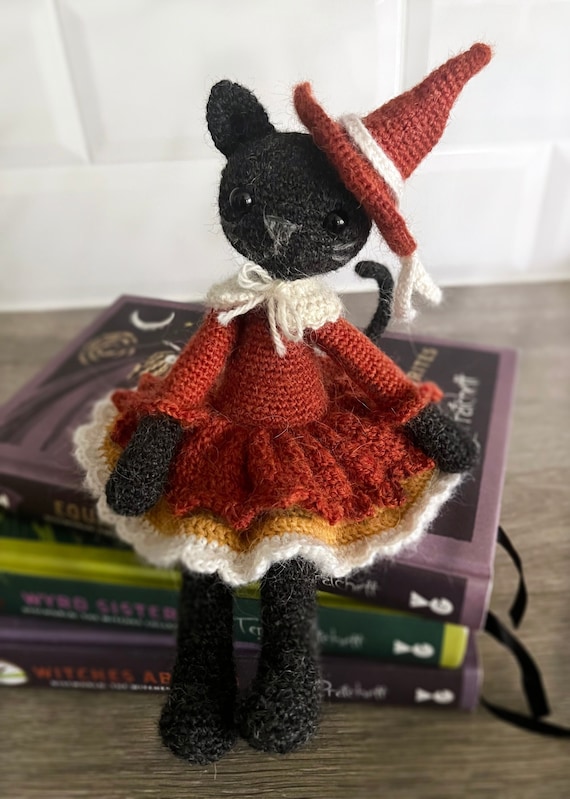 Crochet Pattern Winifred the Little Witch Cat Digital PDF - Etsy