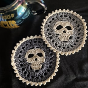 Crochet Pattern Mr Bones Skull Coaster Digital PDF - Etsy