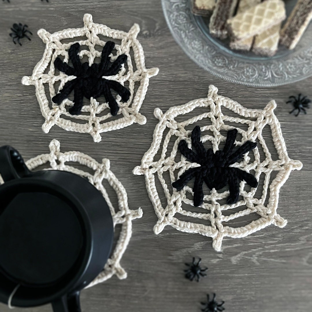 Crochet Pattern Itsy Bitsy Spider Coaster Digital PDF Two Versions - Etsy