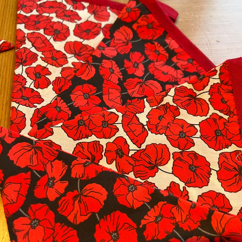 Poppy Window Displays - Etsy UK