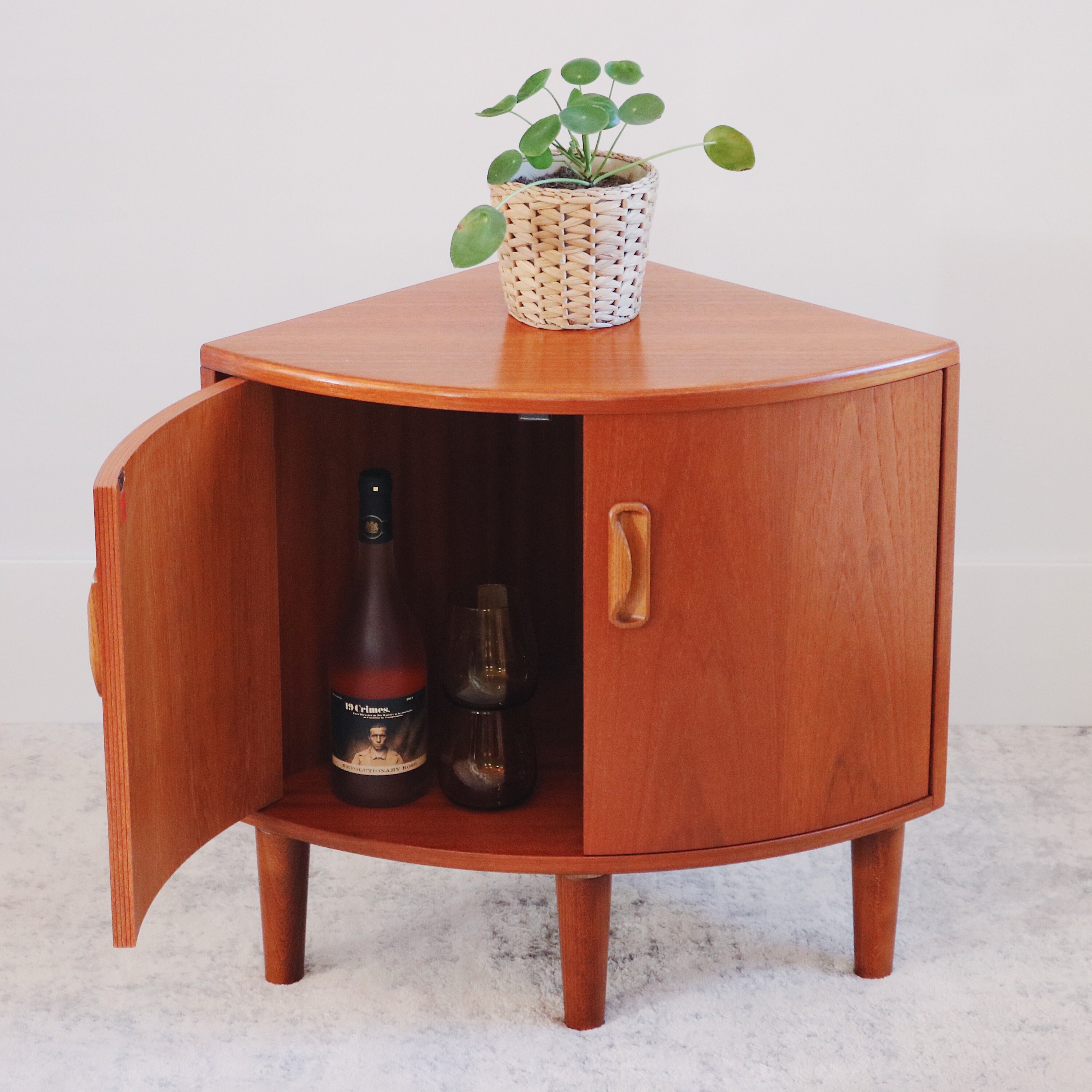 Mid Century Modern Curved Corner Drinks Storage Cabinet Cupboard on ...