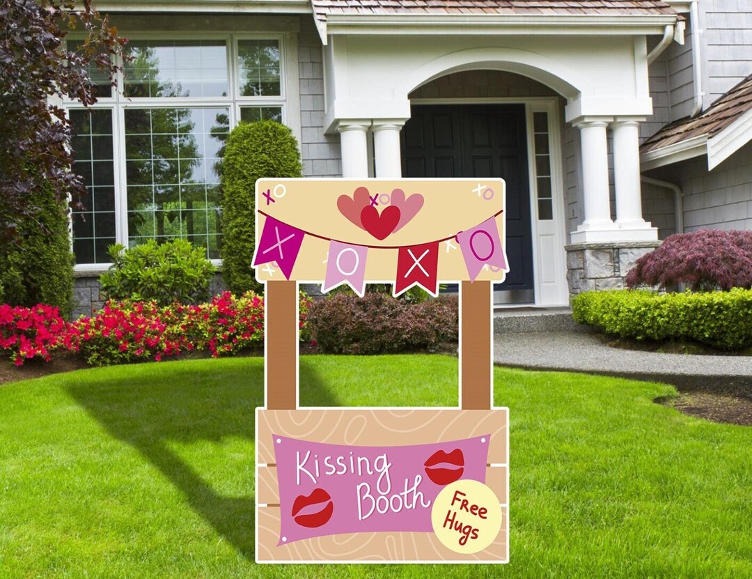 Valentines Day Kissing Booth, Kissing Photo Booth, Valentine's Day ...