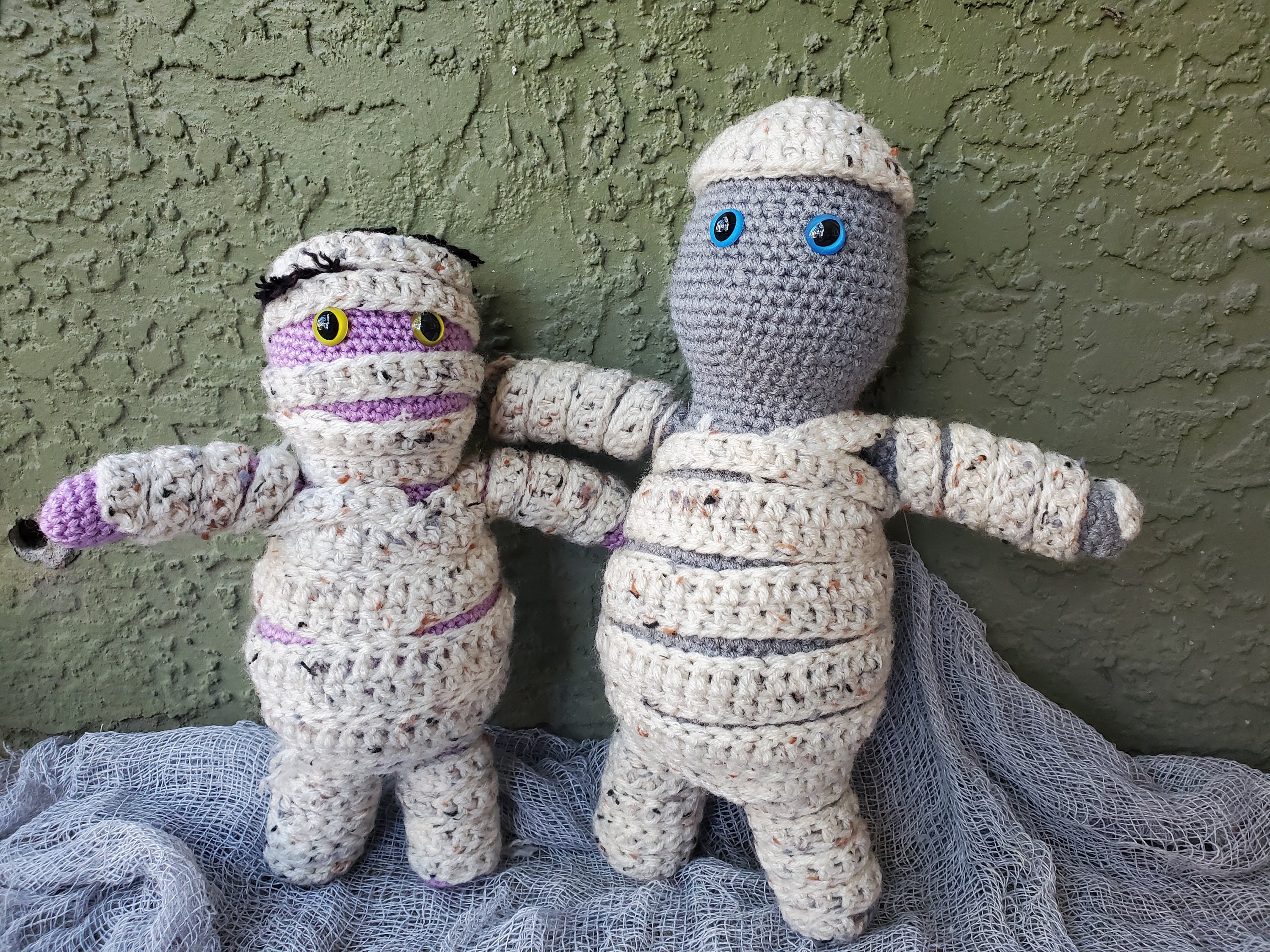 Snuggle Mummy Amigurimi Monster Crochet Pattern - Etsy
