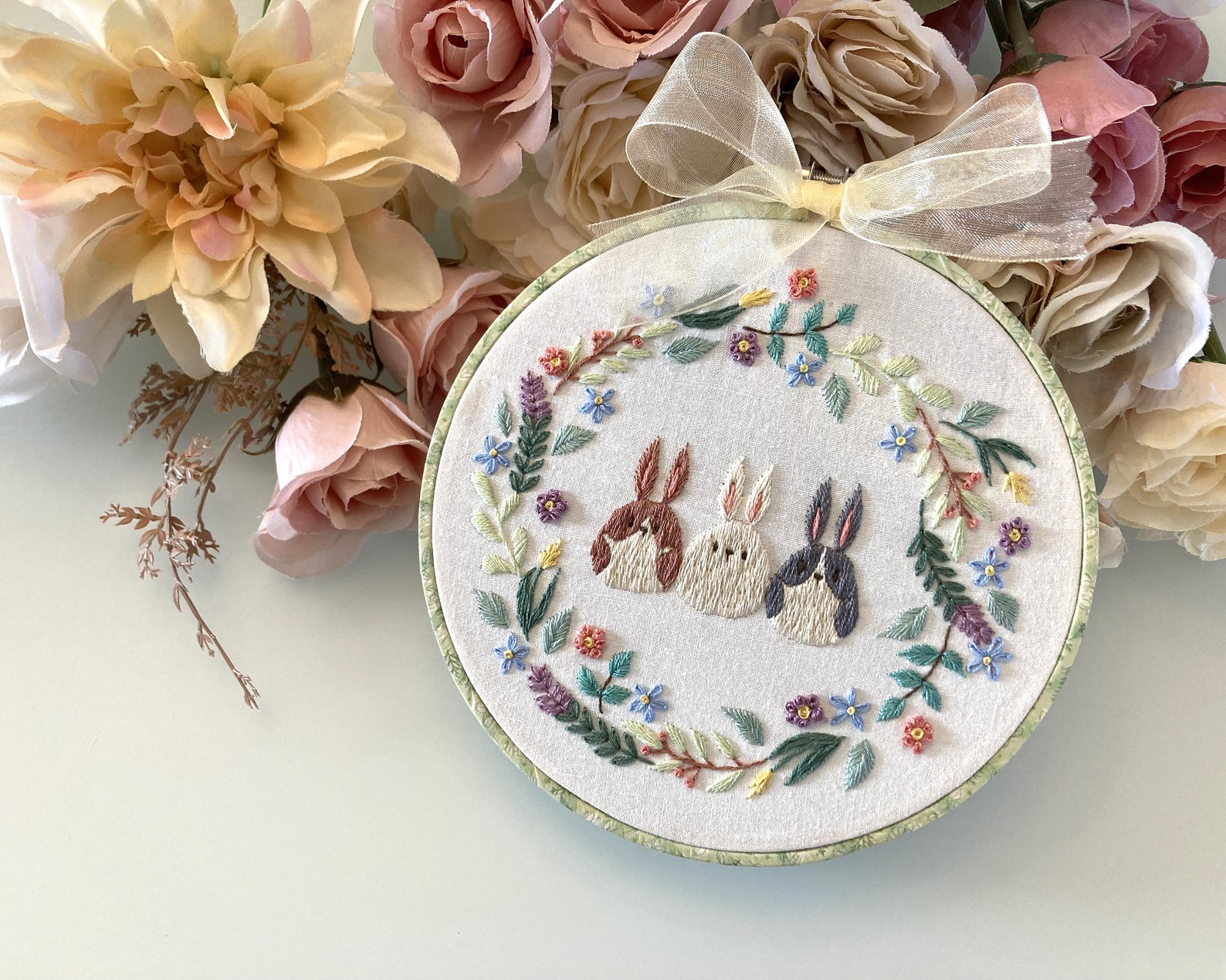 PDF Embroidery Pattern botanical Bunnies/ 6 Inch - Etsy