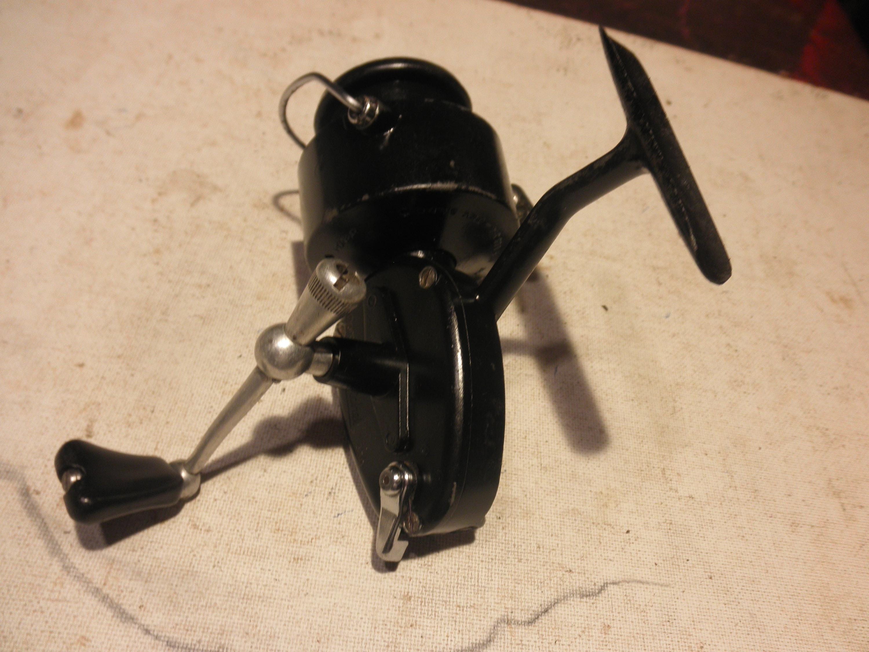 Garcia Mitchell 330 Auto Bail France Spinning Fishing Reel/vintage ...