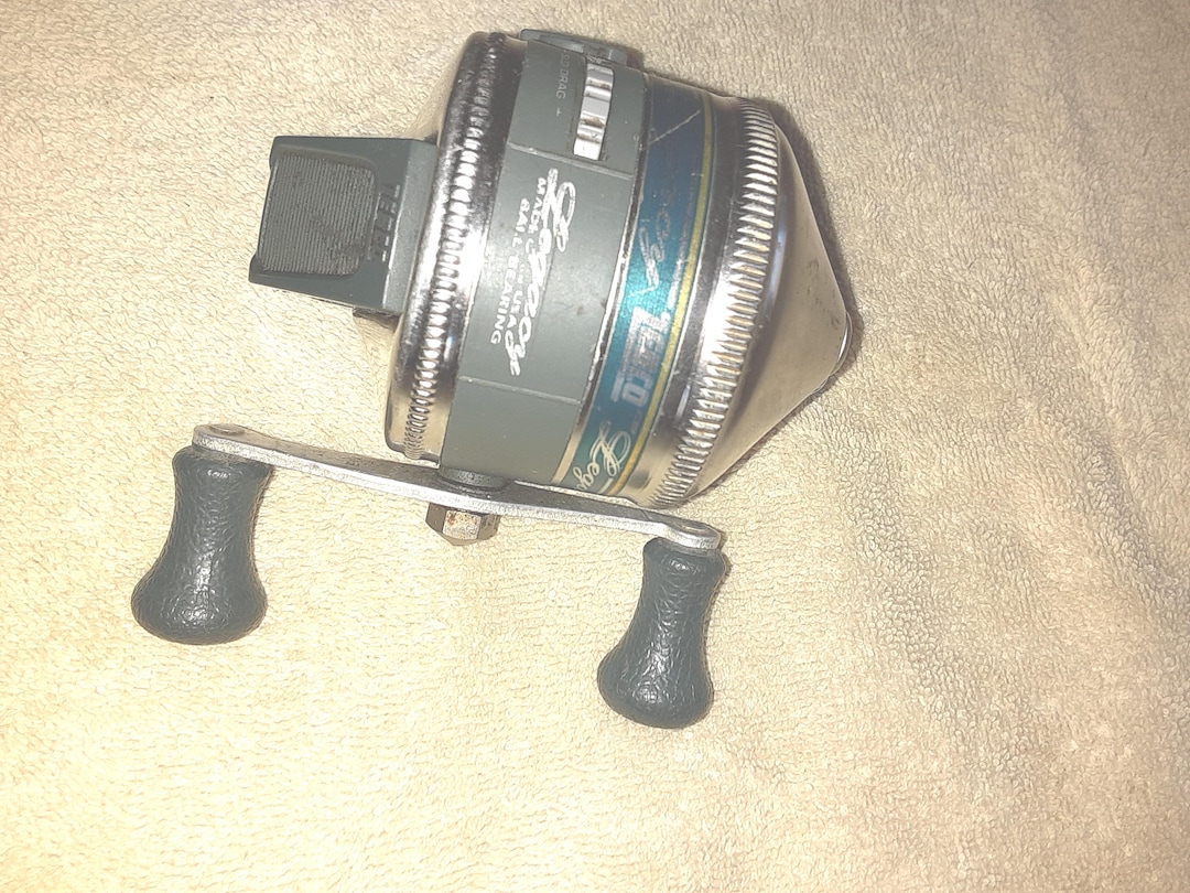 1996 Zebco 33L Legacy USA Spin Cast Reel/# 10 Line - Etsy