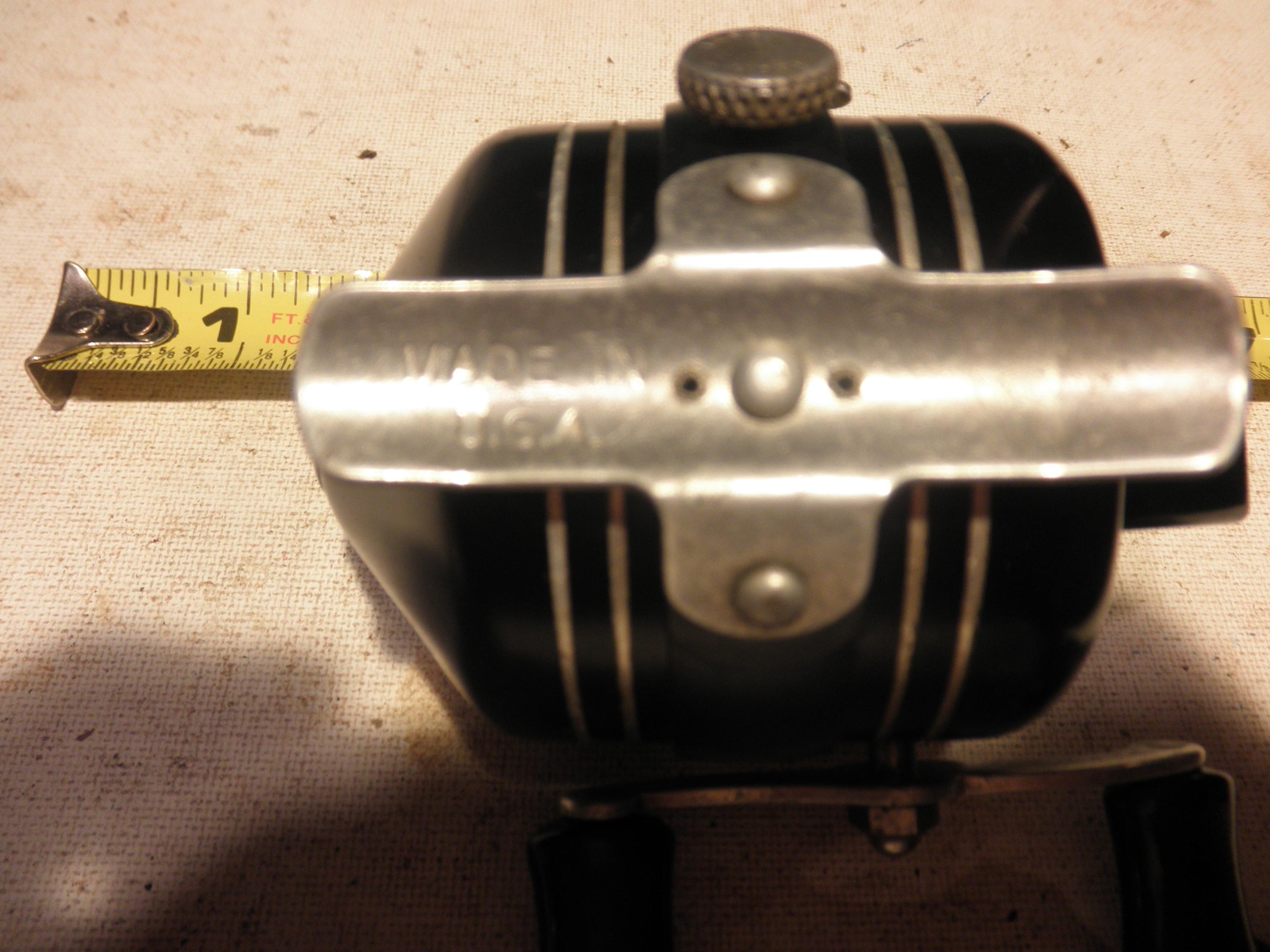 Zebco 600 USA Spin Casting Reel/fishing Reel/very Clean - Etsy